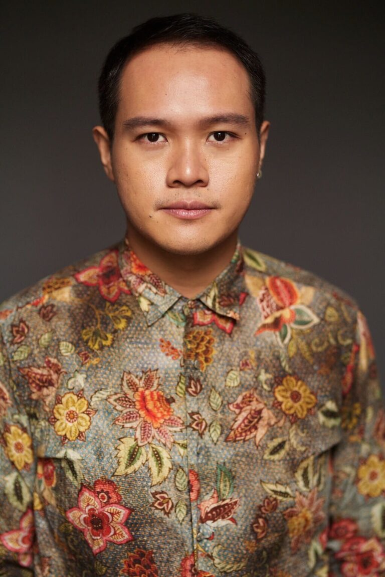 Why you need to watch ‘No Particular Order’ at Theatre503 this summer